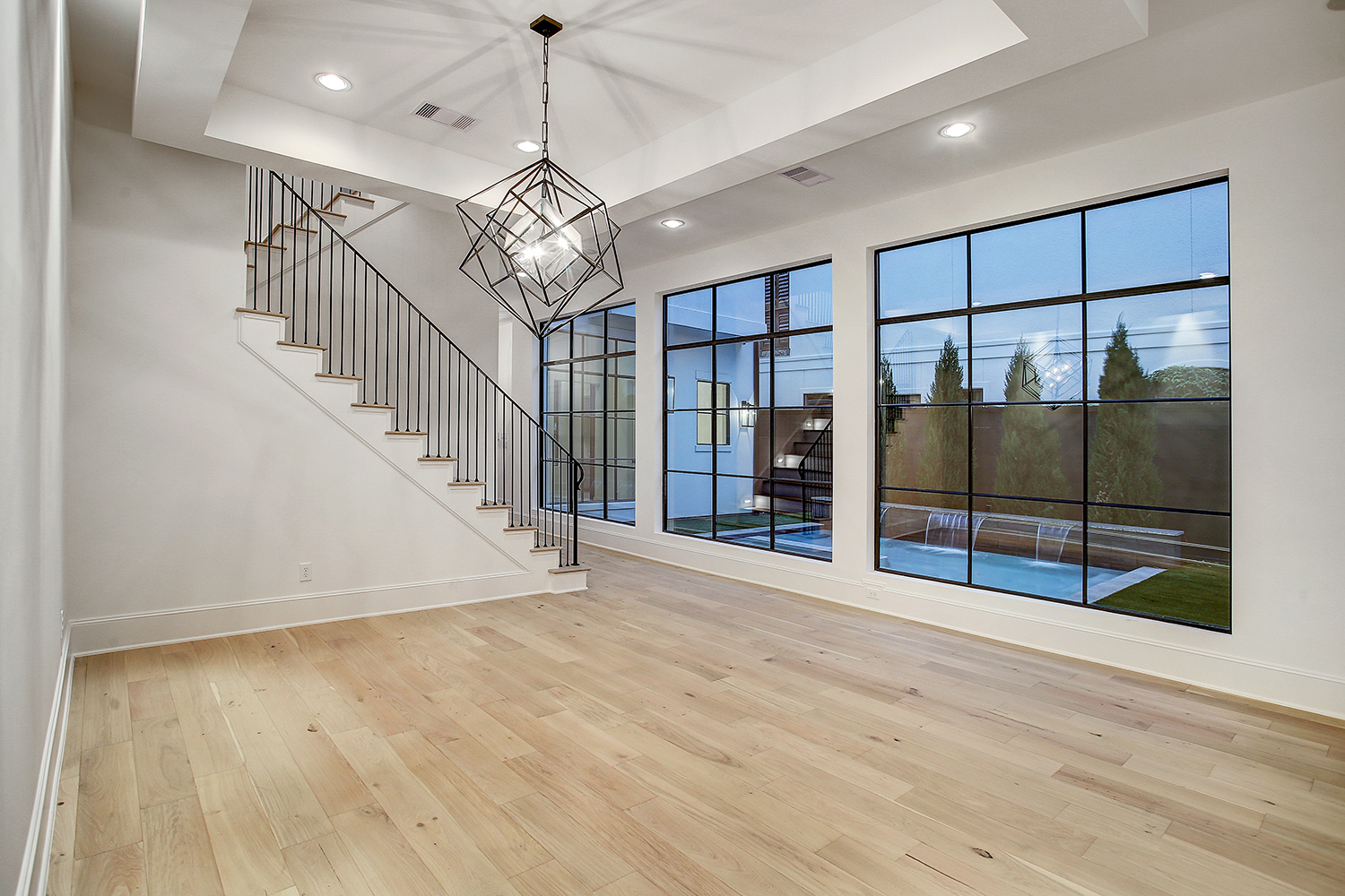 EdgeLine Windows and Doors - Quartz Luxury Windows & Doors